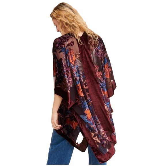 SAACHI | Accessories | Saachi Ione Velvet Burnout Ruana Wrap Kimona ...